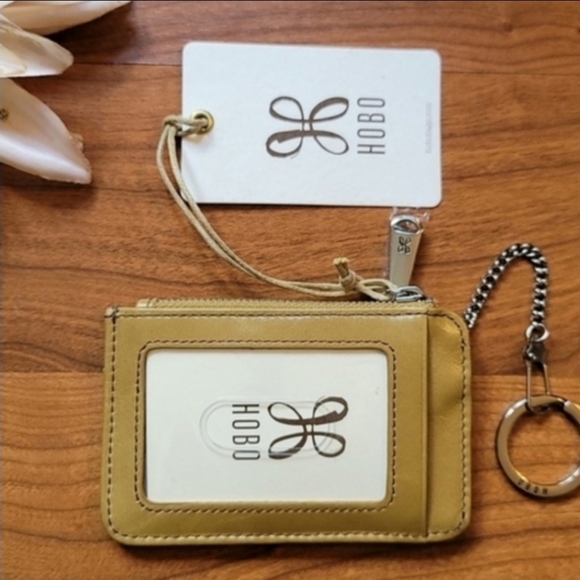 HOBO | Bags | Hobo Kai Vintage Cedar Leather Card Case | Poshmark